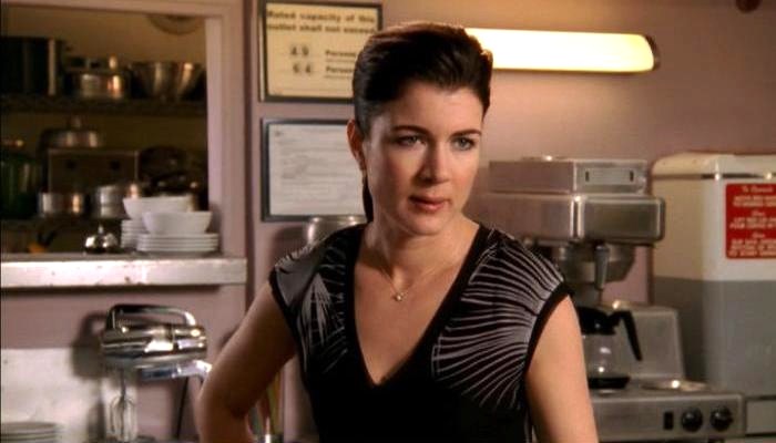The Towns of Corner Gas — Burrows – The Prairie Fiddler